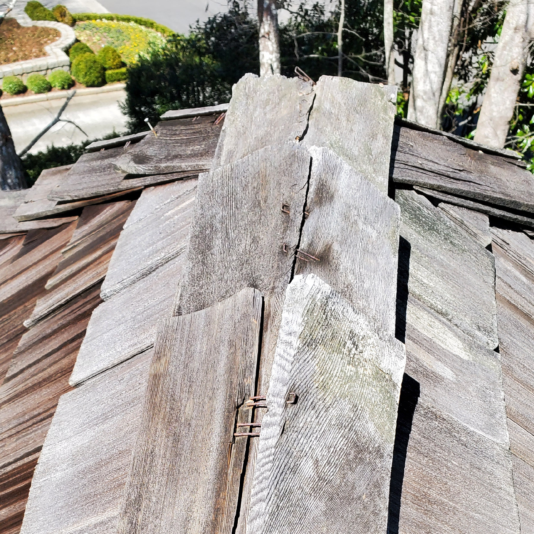 Cedar Shake Roofing – Mag Selva Inc.